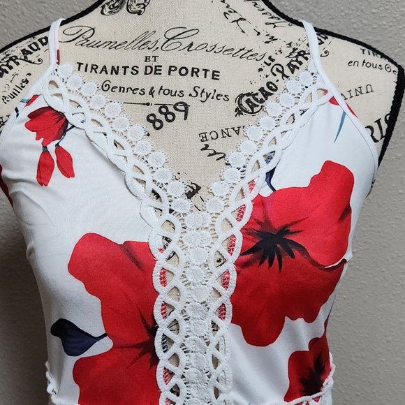 Tops | Red Floral Rose Print Lace Cami Camisole Top New | Poshmark